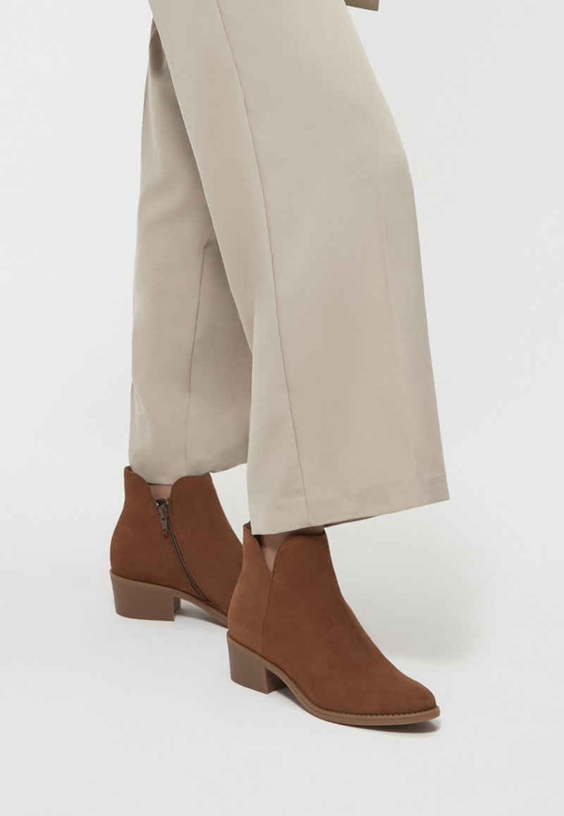 RYŁKO Classic ankle boots - rudy/brown - Zalando.ie