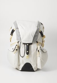 Oakley NEW LATITUDE BACKPACK UNISEX - Rucksack - white birch/off-white ...