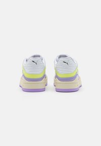 Puma SLIPSTREAM THE RAGGED PRIEST - Sneaker low - white/vivid violet ...
