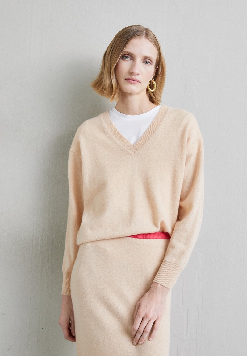 KNITID CASHMERE V - Jumper - macaroon/sand - Zalando.ie
