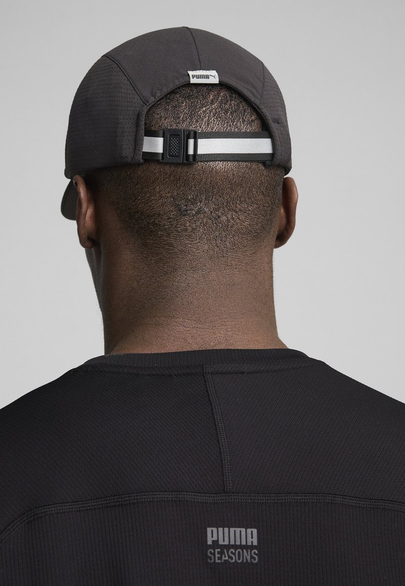 Puma RUN PACKABLE - Cap - black - Zalando.ie