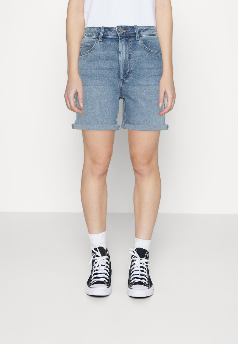 VILA VIJO - Shorts vaqueros - light blue denim/azul claro - Zalando.es