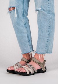 Teva TIRRA - Outdoorsandalen - black/birch/multi/grijs - Zalando.be