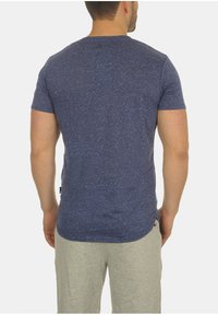 Solid TEDROS - T-Shirt basic - insignia blue/blau - Zalando.ch
