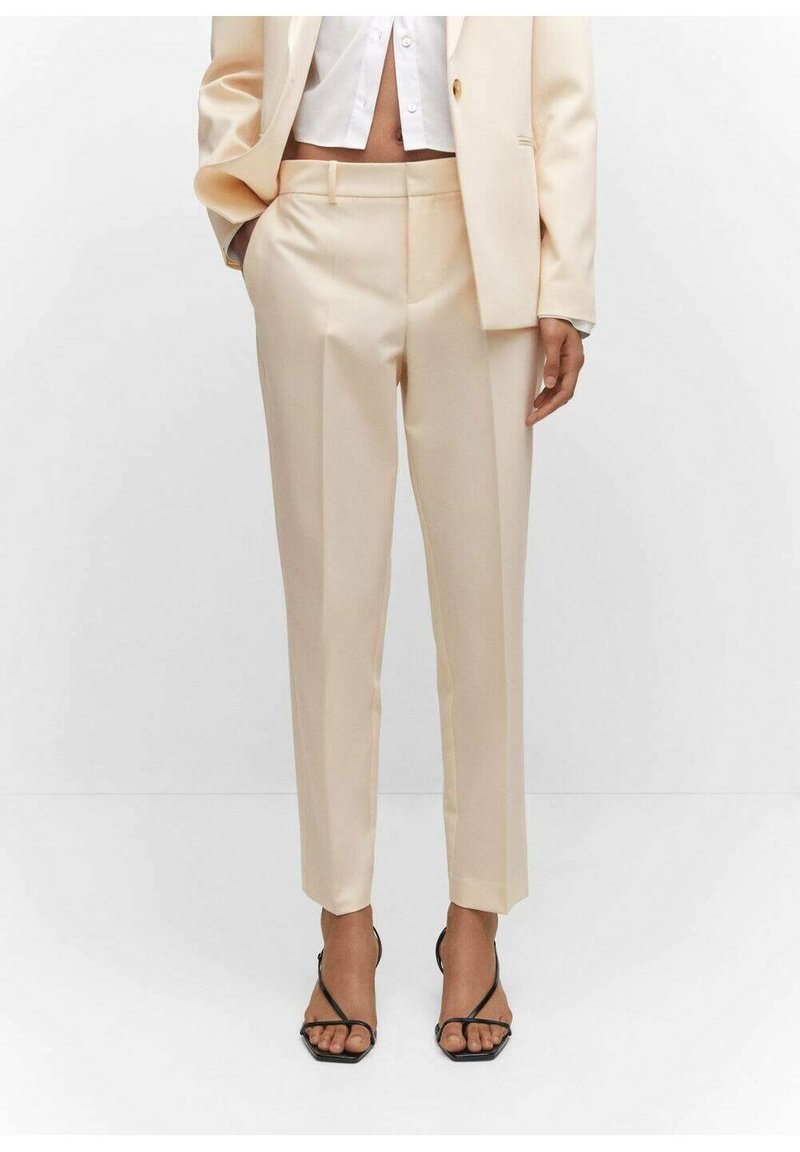 Mango BOREAL - Pantalones - ecru/crema - Zalando.es