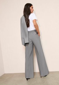 Friends Like These REGULAR FIT ELASTICATED WAIST PULL ON - Trousers ...