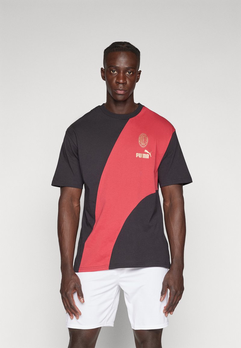 Puma AC MILAN CULTURE TEE - Fanartikel - black/club red/zwart - Zalando.nl