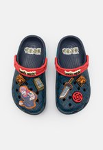 Crocs JUJUTSU KAISEN - Badslippers - navy/donkerblauw - Zalando.nl