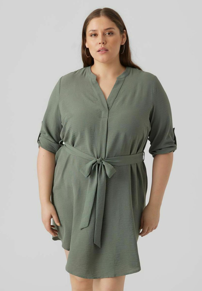 Vero Moda Curve Day dress - laurel wreath/mottled green - Zalando.de