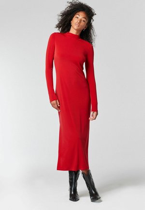 Rode Gebreide jurken online kopen | Gratis verzending voor de meeste ...