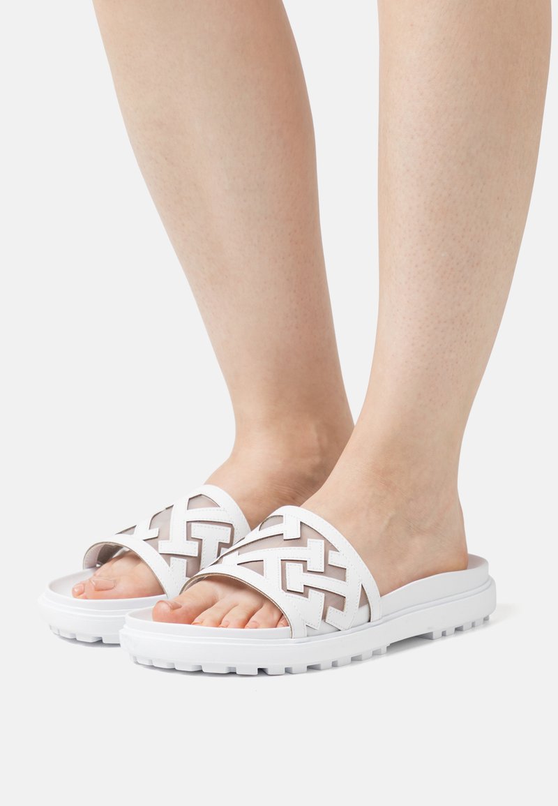 Tommy Hilfiger ELEVATED FLAT - Mules - white - Zalando.co.uk