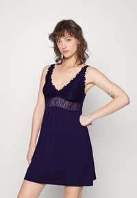 LASCANA NEGLIGEÉ - Chemise de nuit / Nuisette - dark blue/bleu marine ...