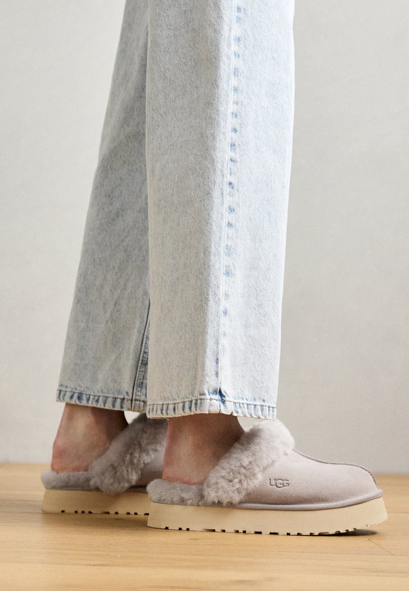 UGG DISQUETTE - Hjemmesko - grey/grå - Zalando.dk