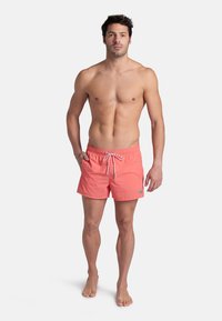 Arena PRO_FILE - Badeshorts - calypso coral green quartz jade sage/pink ...