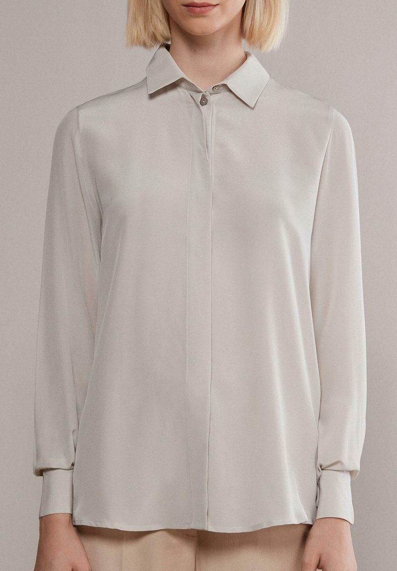 Falconeri BLOUSE WITH COLLAR - Hemdbluse - alabaster/white denim ...