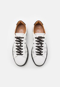 MCM TERRAIN DERBY - Trainers - black - Zalando.de