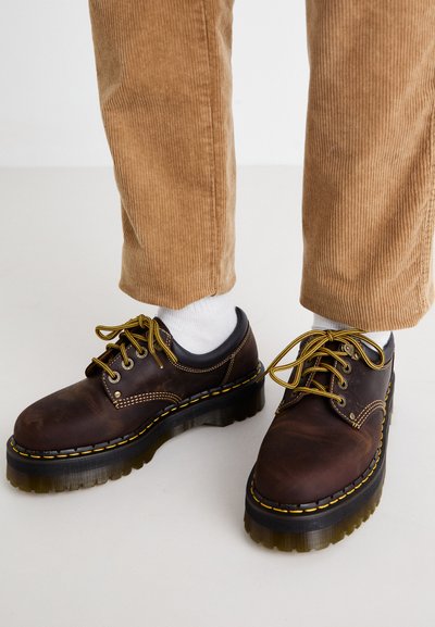 Dr. Martens 8053 QUAD I ARC UNISEX - Stringate - dark brown/marrone ...