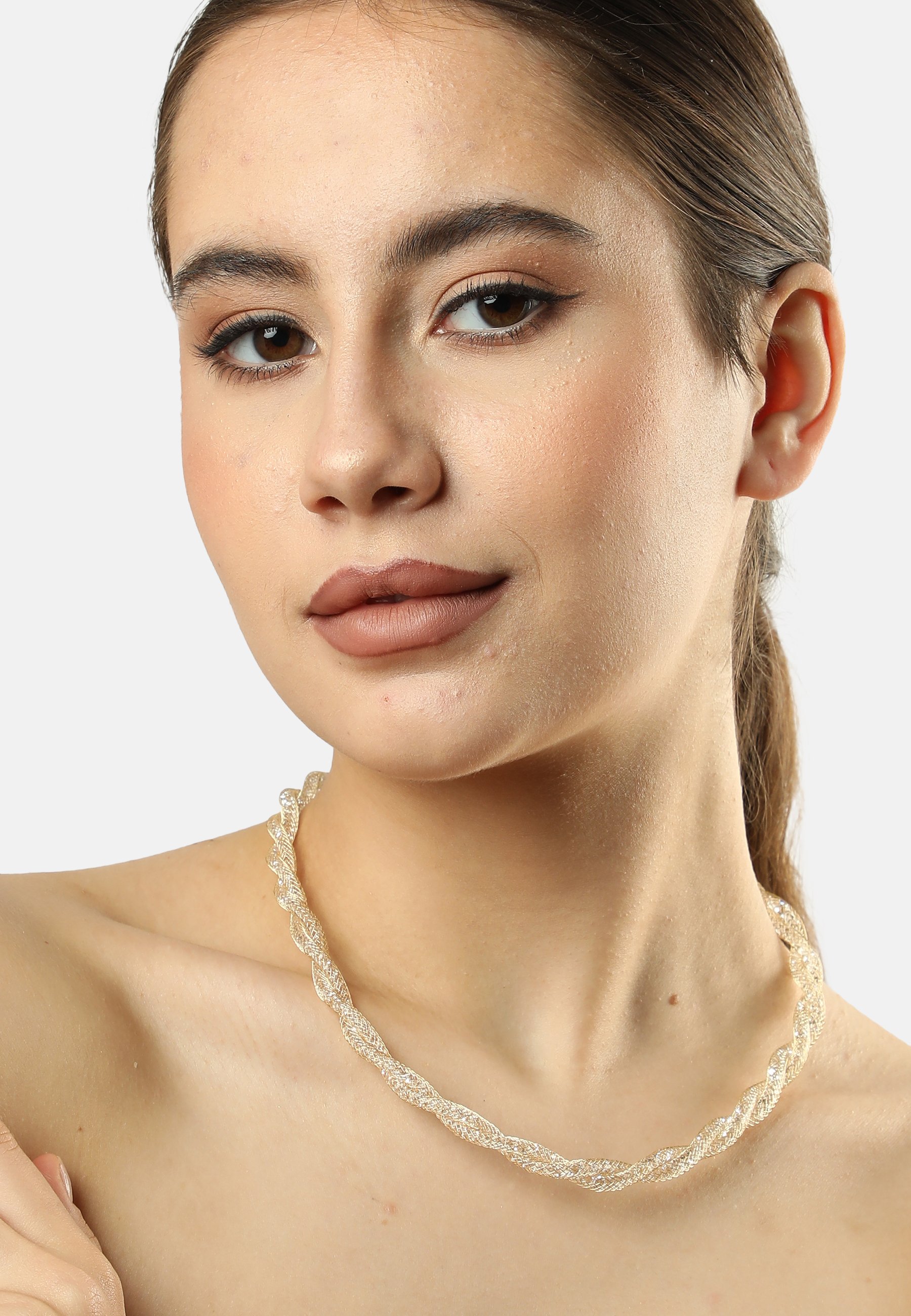 Alexandra Collier's Instagram, Twitter & Facebook on IDCrawl