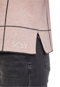 Betty Barclay KARIERT - Strickpullover - patch rosé grey/pink - Zalando.at