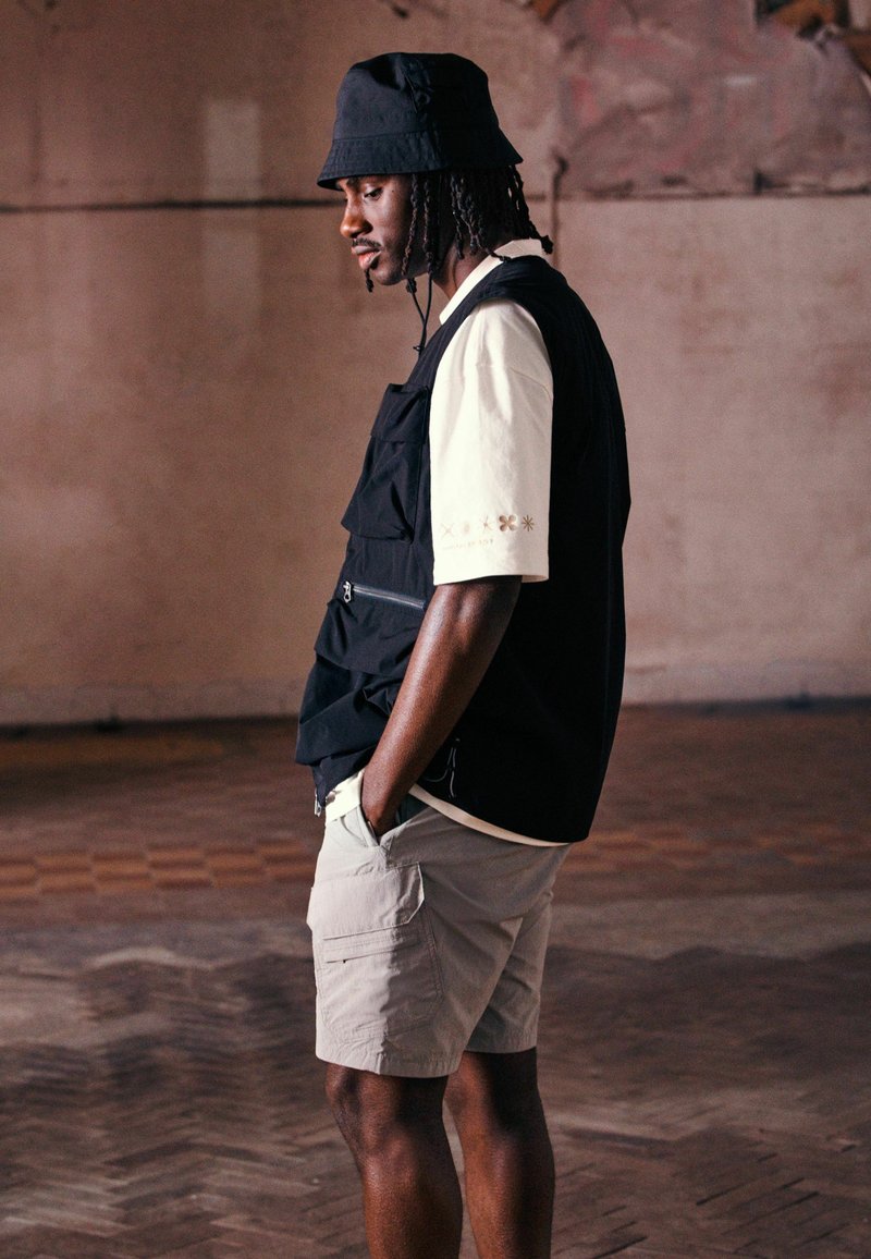 Next EDIT MULTI POCKET - REGULAR FIT - Veste sans manches - black/noir - ZALANDO.FR