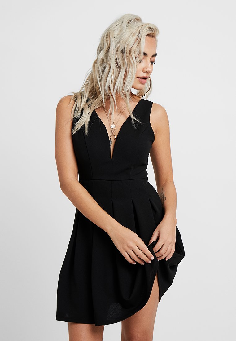 WAL G PETITE EXCLUSIVE MIDI DRESS - Cocktail dress / Party dress ...
