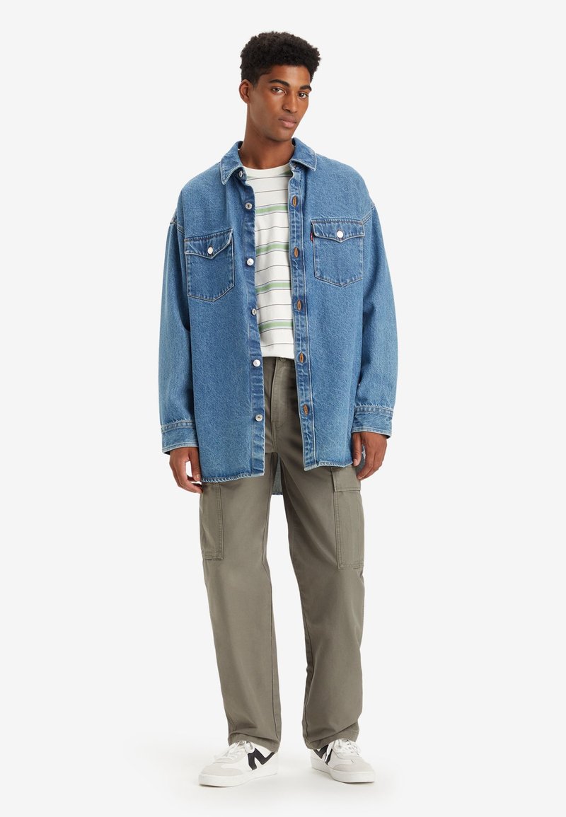 Levi's® XX CARGO STRAIGHT - Cargo trousers - smokey olive canvas/olive ...