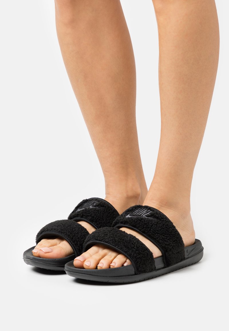 Nike Sportswear OFFCOURT DUO SE - Mules - black/dark smoke grey/black ...