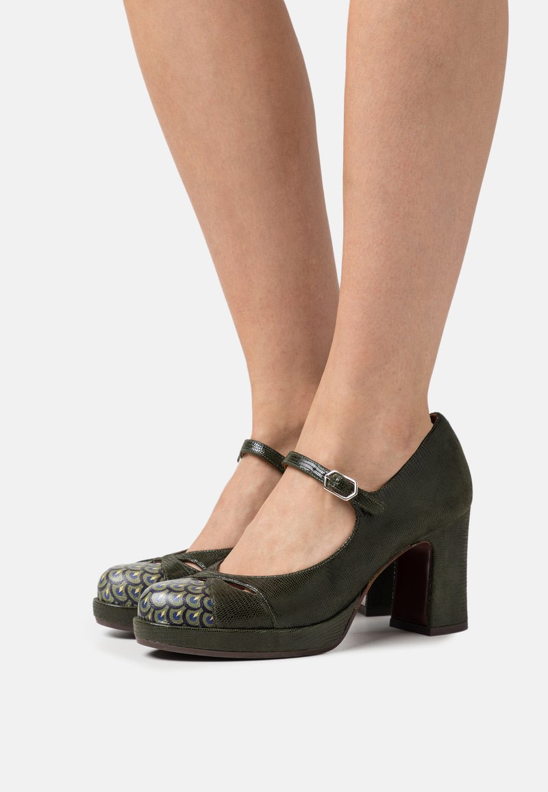 Chie Mihara DAZUE - Platform magas sarkúk - khaki - Zalando.hu