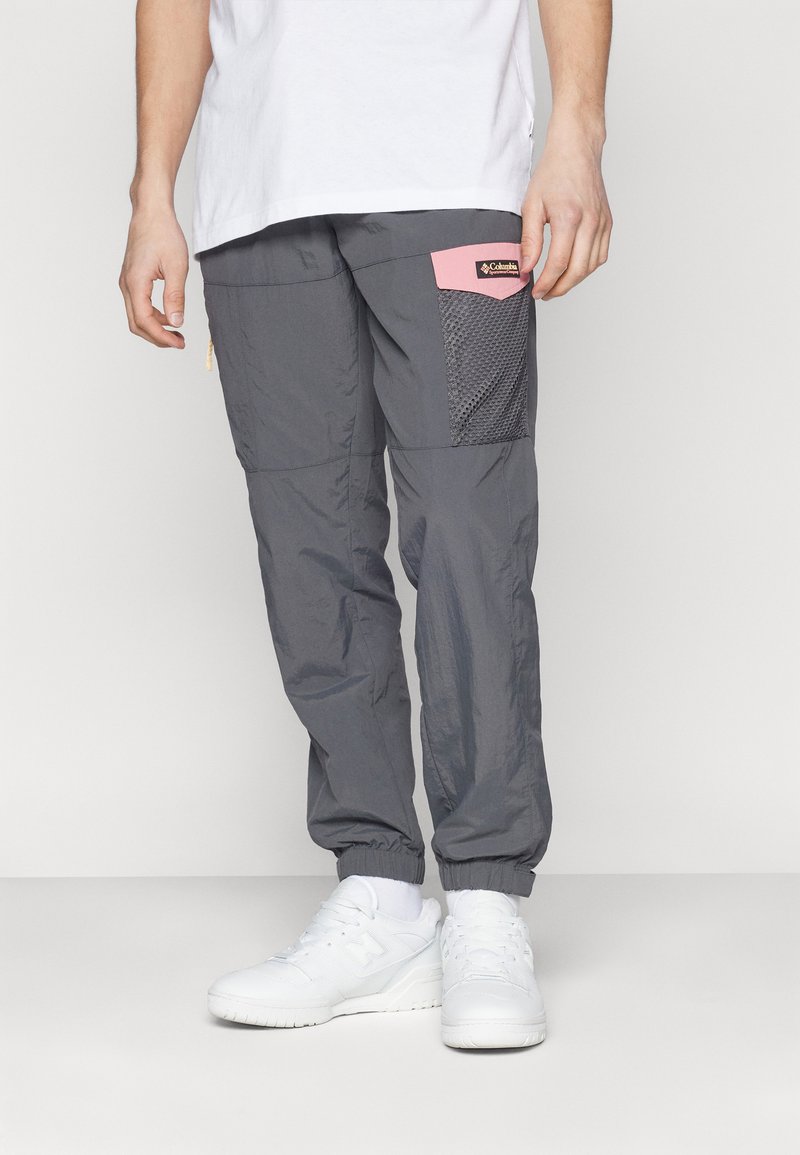 Columbia PAINTED PEAK WIND UNISEX - Cargohose - shark/schwarz - Zalando.at