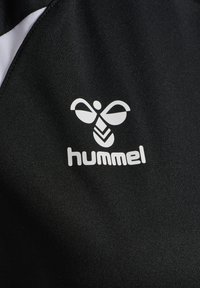 Hummel CORE 2.0 - T-Shirt print - black white/schwarz meliert - Zalando.at