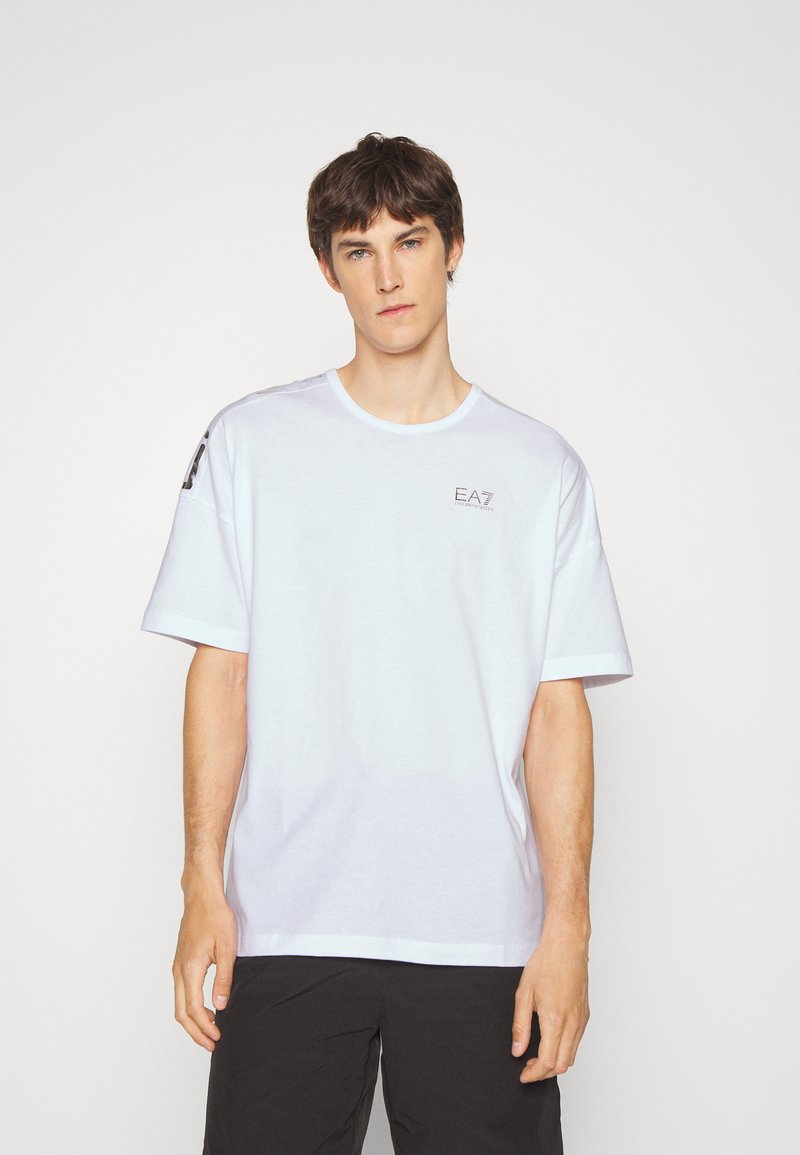 EA7 Emporio Armani T-shirts med print - white/hvit - Zalando.no