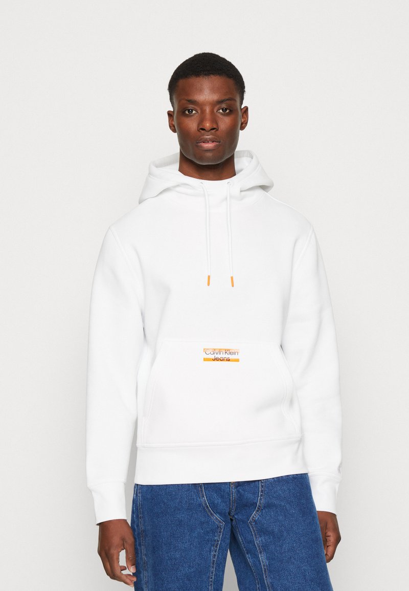 Calvin Klein Jeans TRANSPARENT LOGO - Hoodie - bright white/white ...