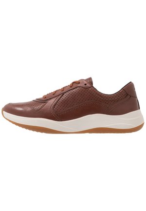Clarks STEP URBAN MIX - Sneaker low - khaki - Zalando.ch