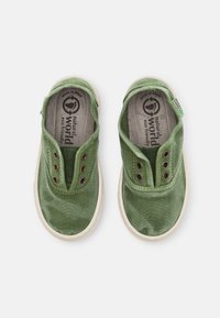 Natural World OLD EBRO - Trainers - olivia/olive - Zalando.co.uk