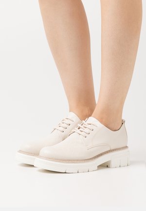 RYŁKO Stringate - beige - Zalando.it