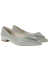 Xaver Luis MESSINA - Ballet pumps - muschio/light green - Zalando