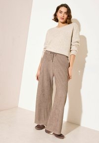 Friends Like These PETITE FIT - RIPPLE TEXTURE WIDE - Pantalon ...