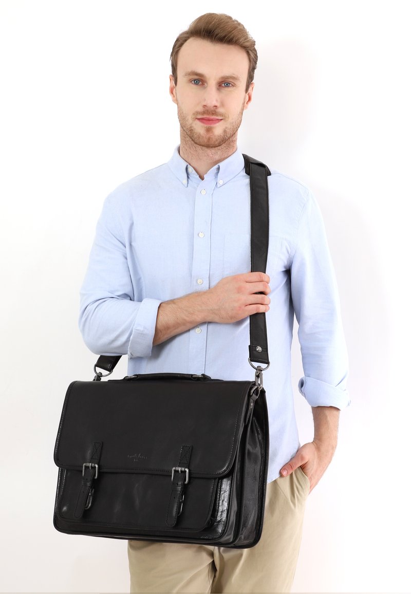 Gusti Leder MATTHEW S. - Mallette - schwarz/noir - ZALANDO.FR