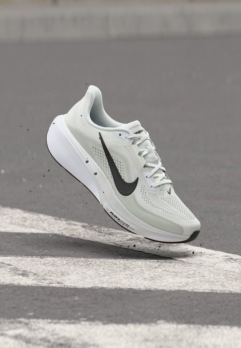 Nike Performance AIR ZOOM PEGASUS - Chaussures de running sur route ...