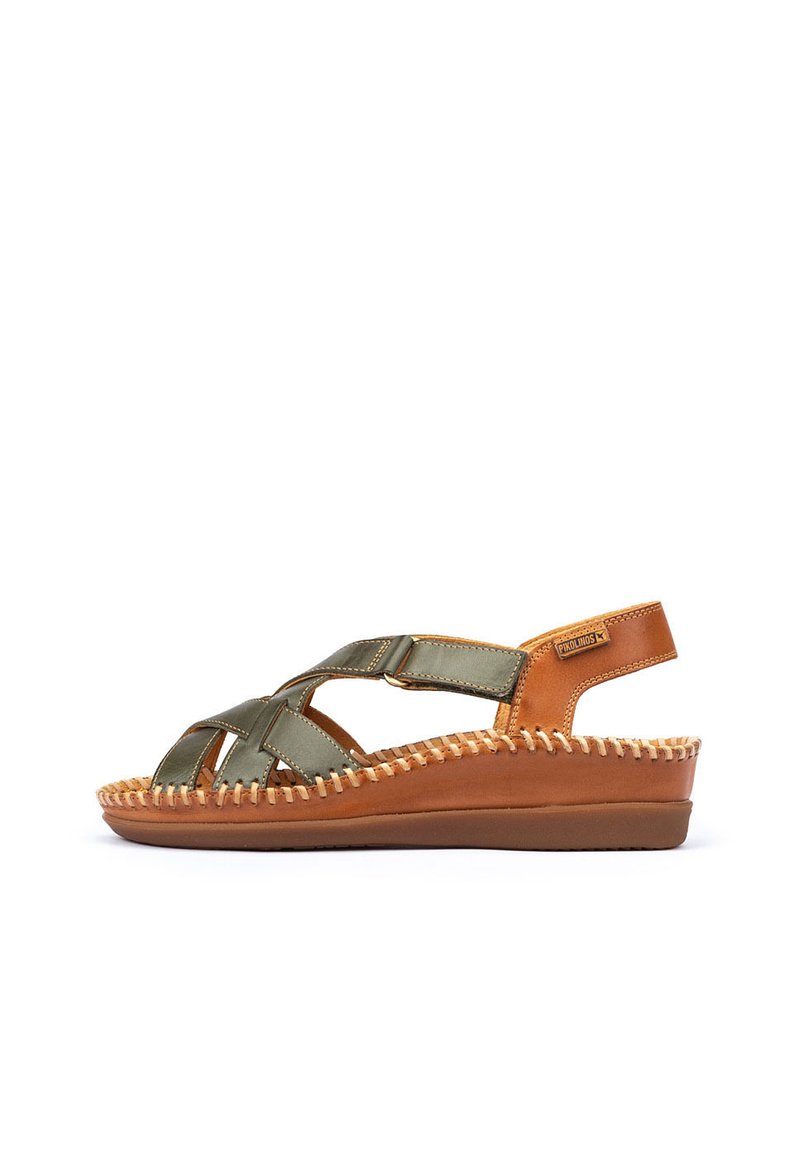 Pikolinos Wedge sandals - pickle/green - Zalando.de