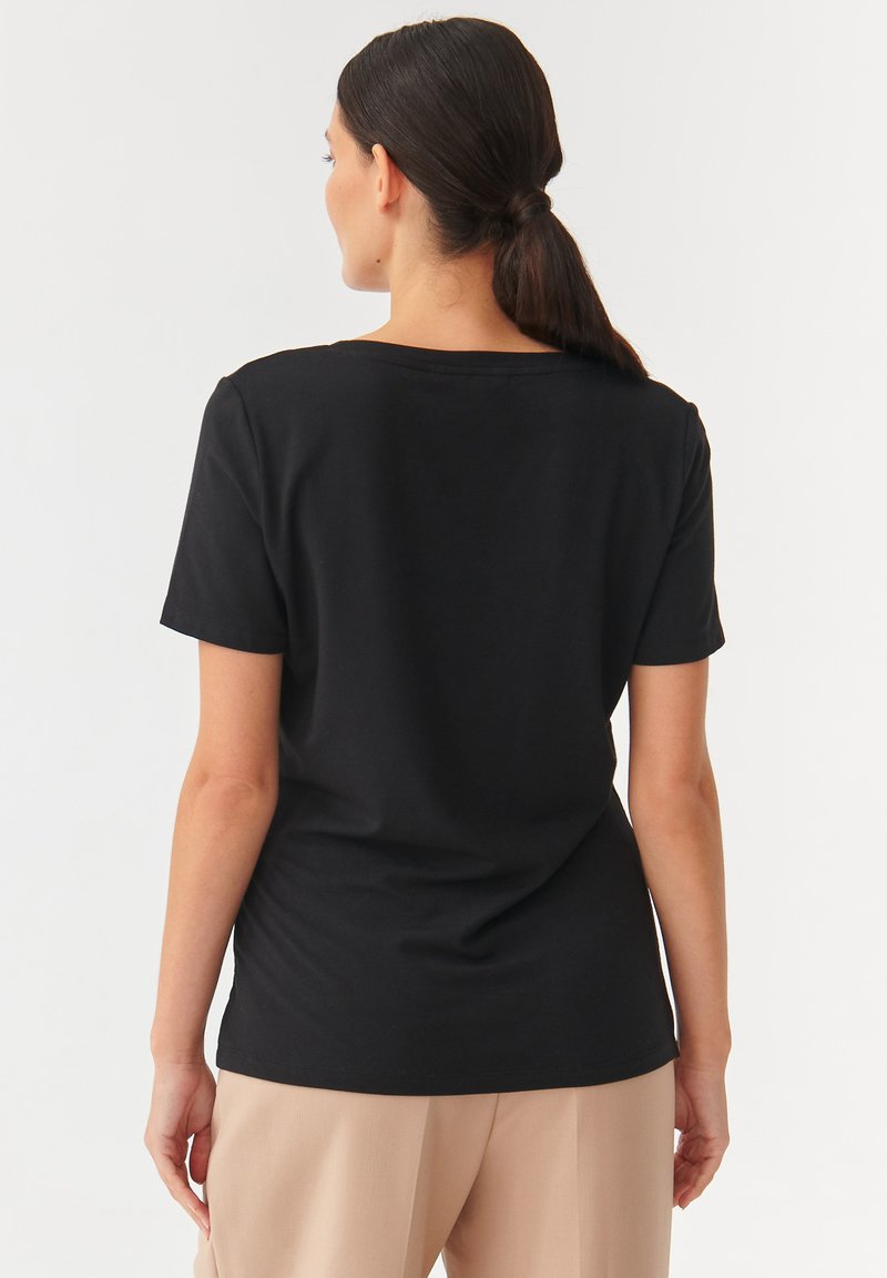 TATUUM LISA - Basic T-shirt - black - Zalando.de