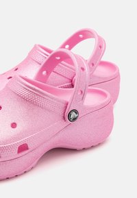 Crocs CLASSIC PLATFORM GLITTER - Sandaler - pink tweed/rosa - Zalando.no