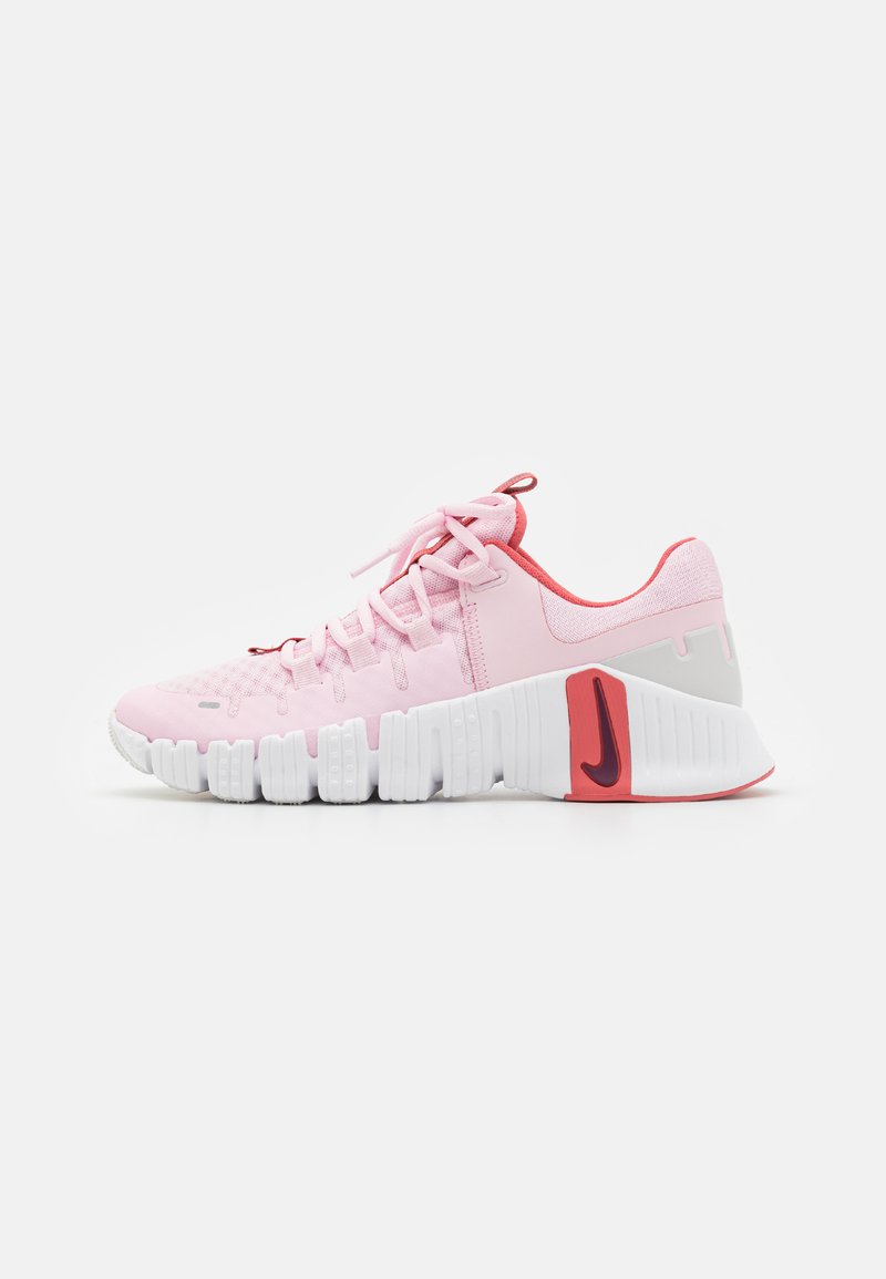 Nike Performance FREE METCON 5 - Trainingsschuh - pink foam/dark team ...