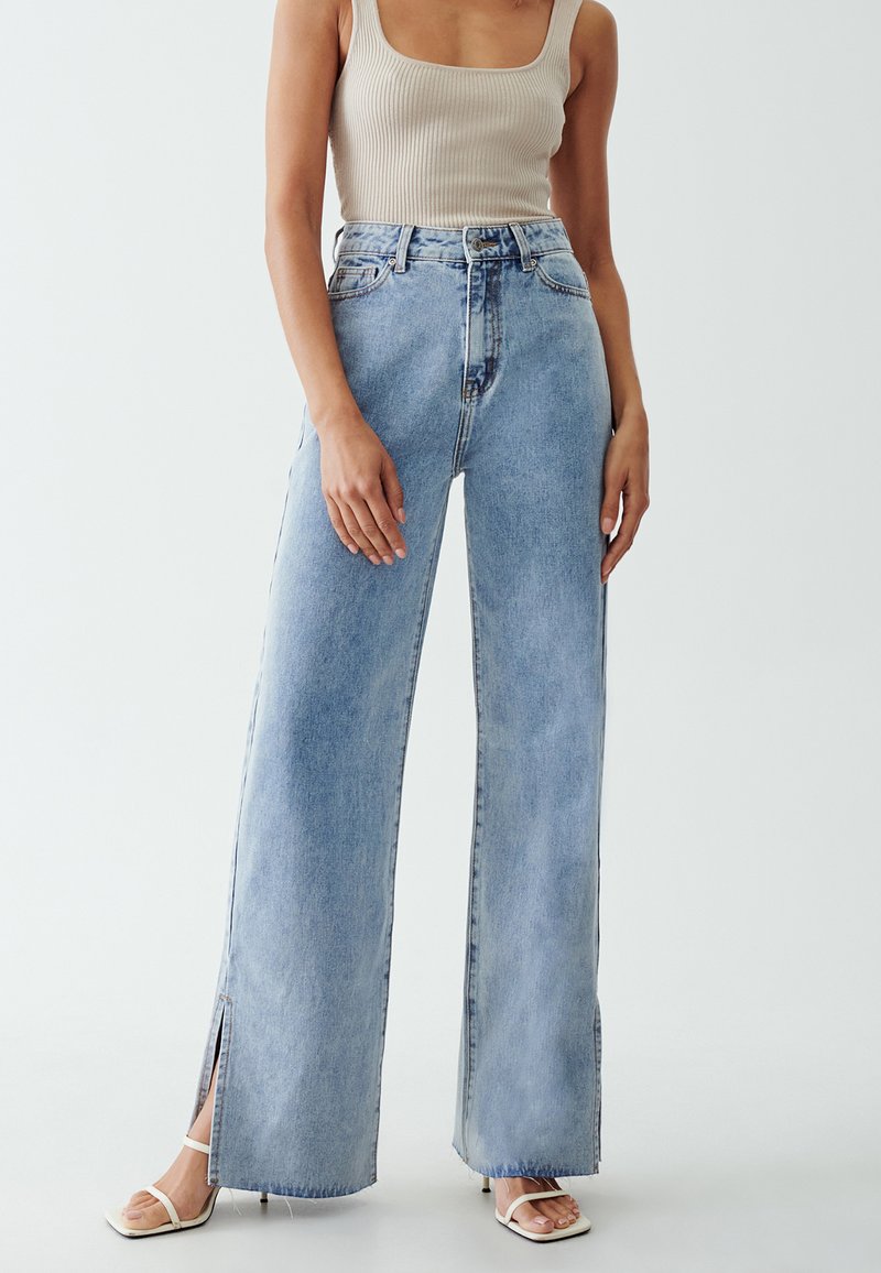 THE FATED ISABEL - Jean flare - light blue wash/bleu - ZALANDO.FR