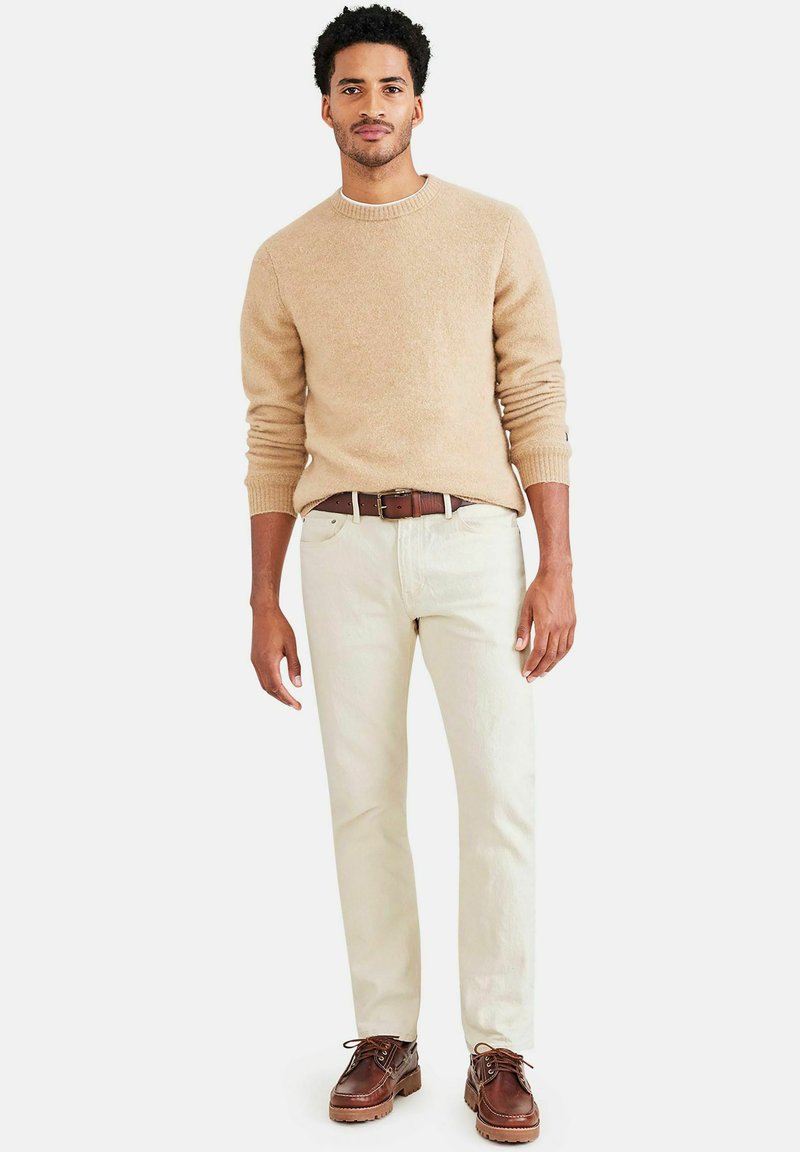 DOCKERS SMART 360 FLEX CUT - Jeans straight leg - white rigid white/vit ...