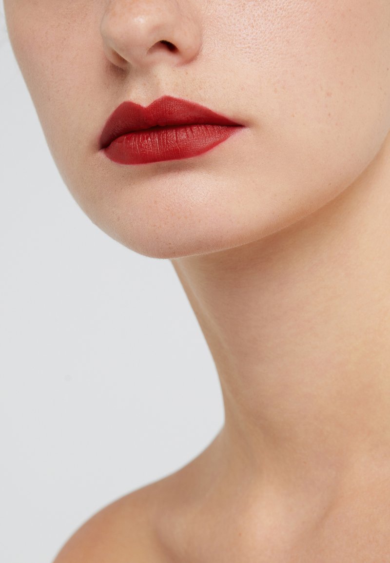 Mac Russian Red Lipstick