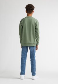 Petrol Industries CREW NECK COYOTE - Sweatshirt - sage/green - Zalando