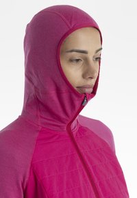 Icebreaker MERINO QUANTUM HYBRID ZIP HOODIE - Sweat zippé - DARK PINK ...