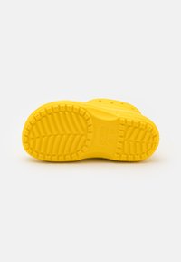 Crocs CLASSIC UNISEX - Wellies - sunflower/yellow - Zalando.co.uk