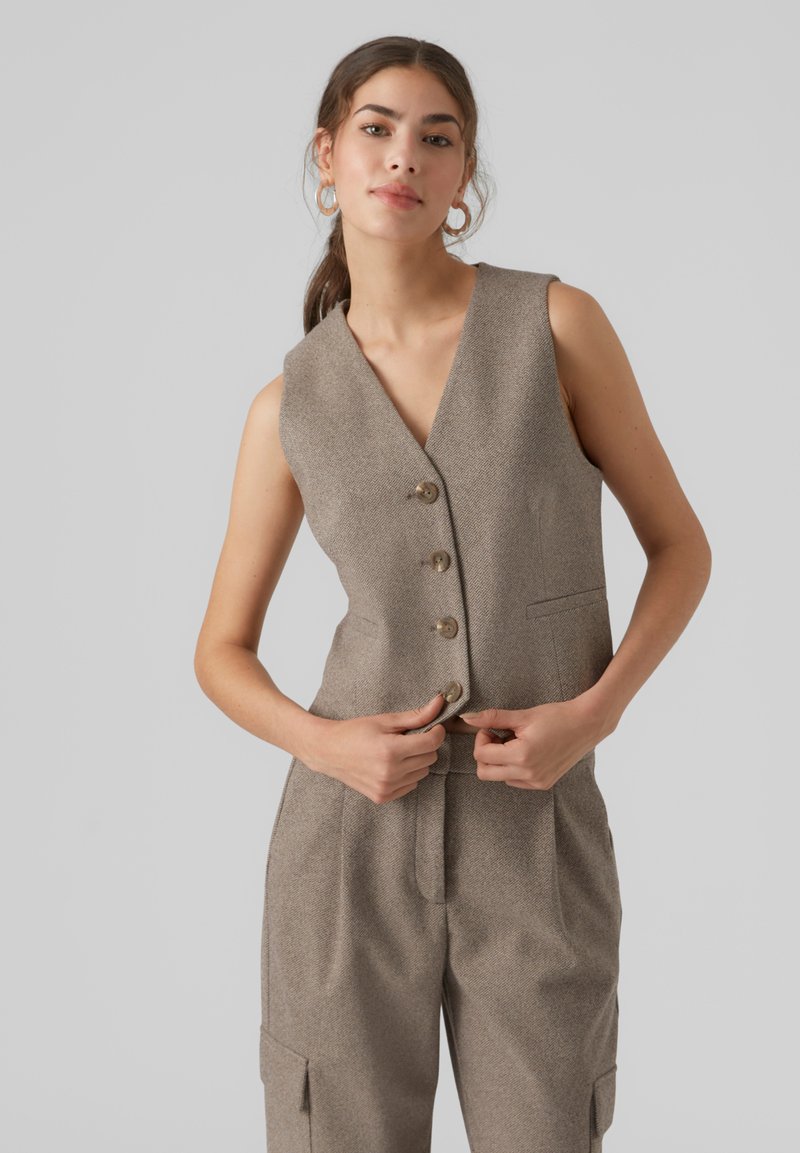 Vero Moda VMPIA HERRINGBONE WAISTCOAT - Weste - light grey melange ...